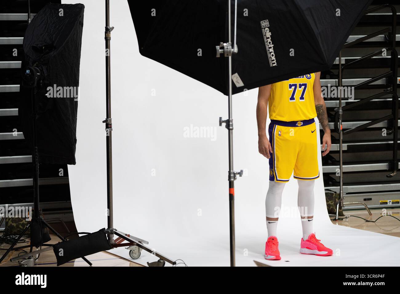 Los Angeles Lakers' Luka Doncic (77) poses for photos during the NBA ...
