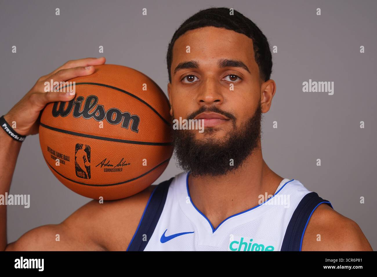 Dallas Mavericks forward Jeremiah Robinson-Earl (23) poses for a photo ...