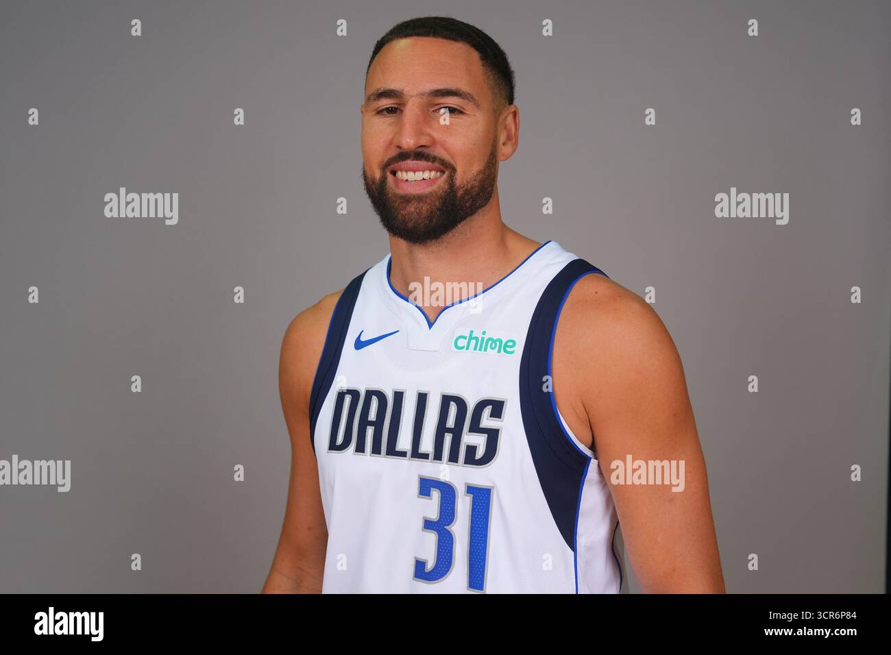 Dallas Mavericks guard Klay Thompson (31) poses for a photo during the ...