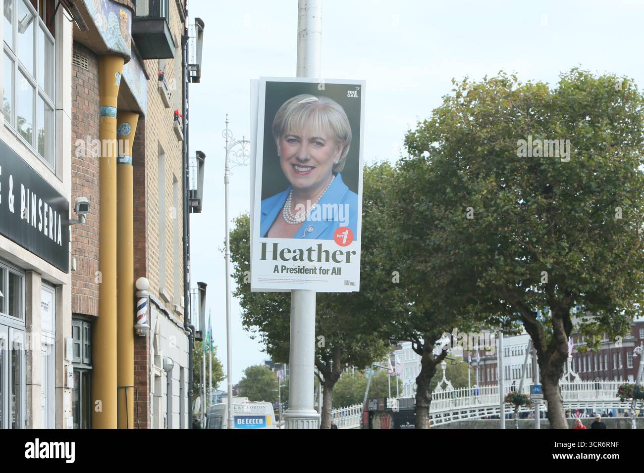 Dublin, Ireland - 29th September 2025 - Fine Gael candidate Heather ...