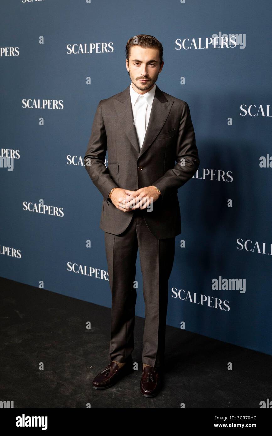 Guillermo Las Heras attends to Scalpers New Campaign at Teatro Real on ...