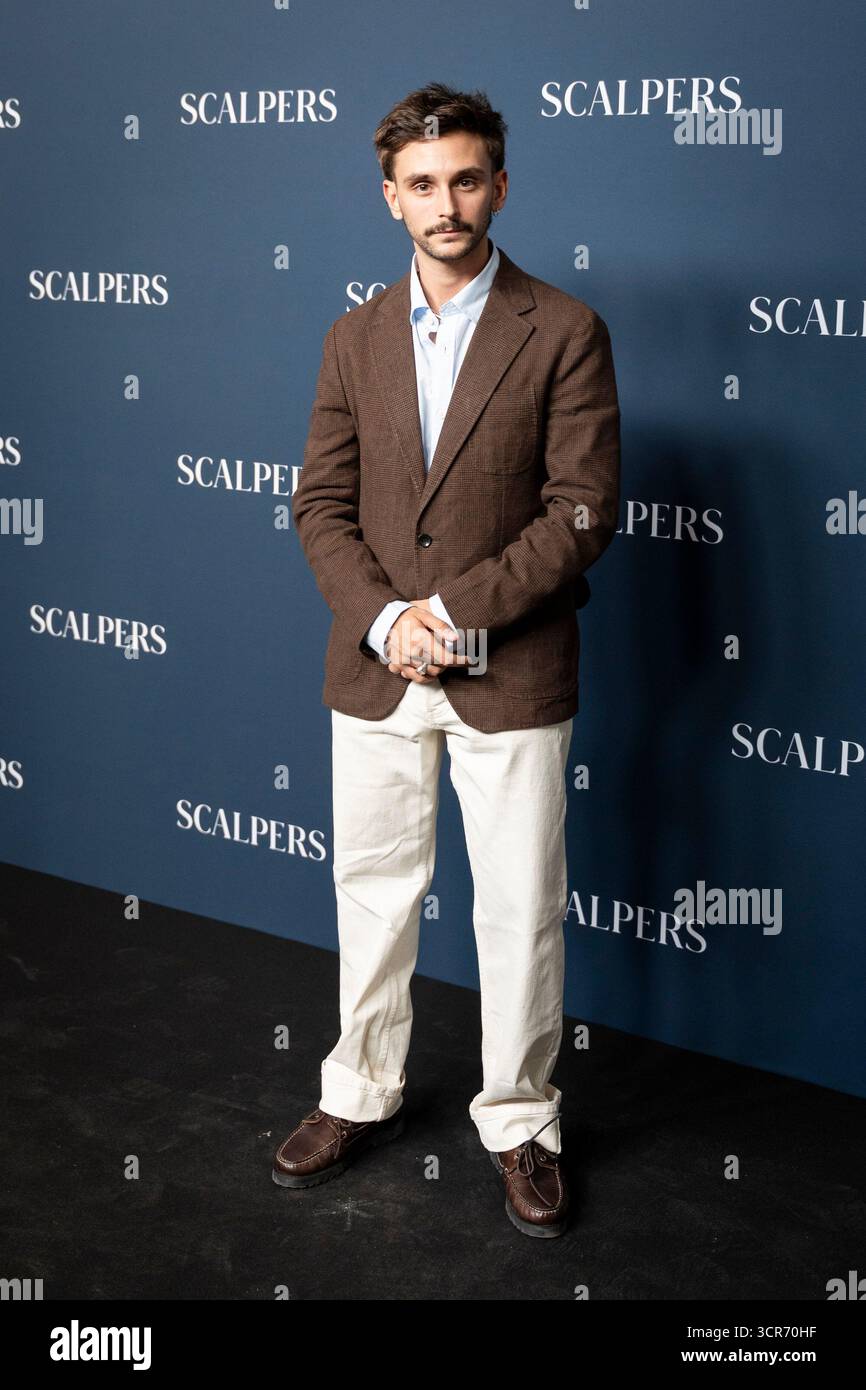 Guillermo Campra attends to Scalpers New Campaign at Teatro Real on ...