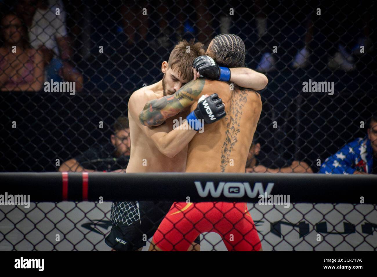 Ethan Burmingham duirng the WOW 22 at Madrid Arena on September 13 ...