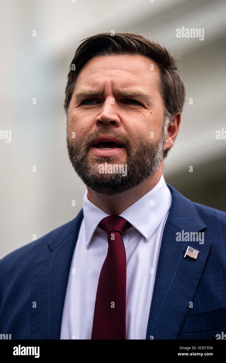 Washington DC, USA. 29 Sept, 2025. Vice President JD Vance speaks to ...