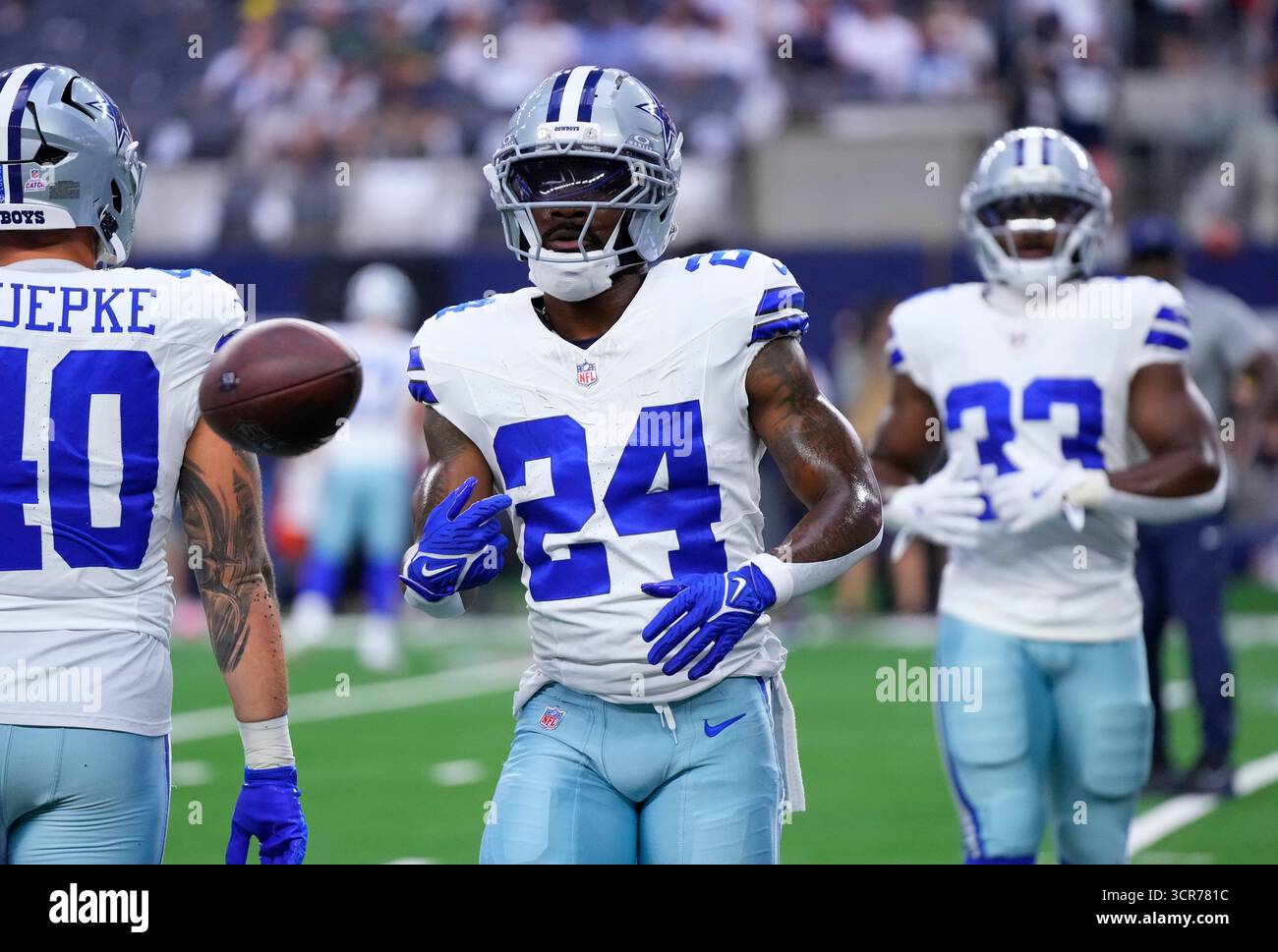 Dallas Cowboys running back Miles Sanders (24) warms up before an NFL ...