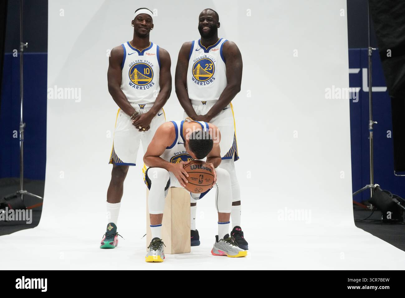 Golden State Warriors forward Jimmy Butler III (10), guard Stephen ...