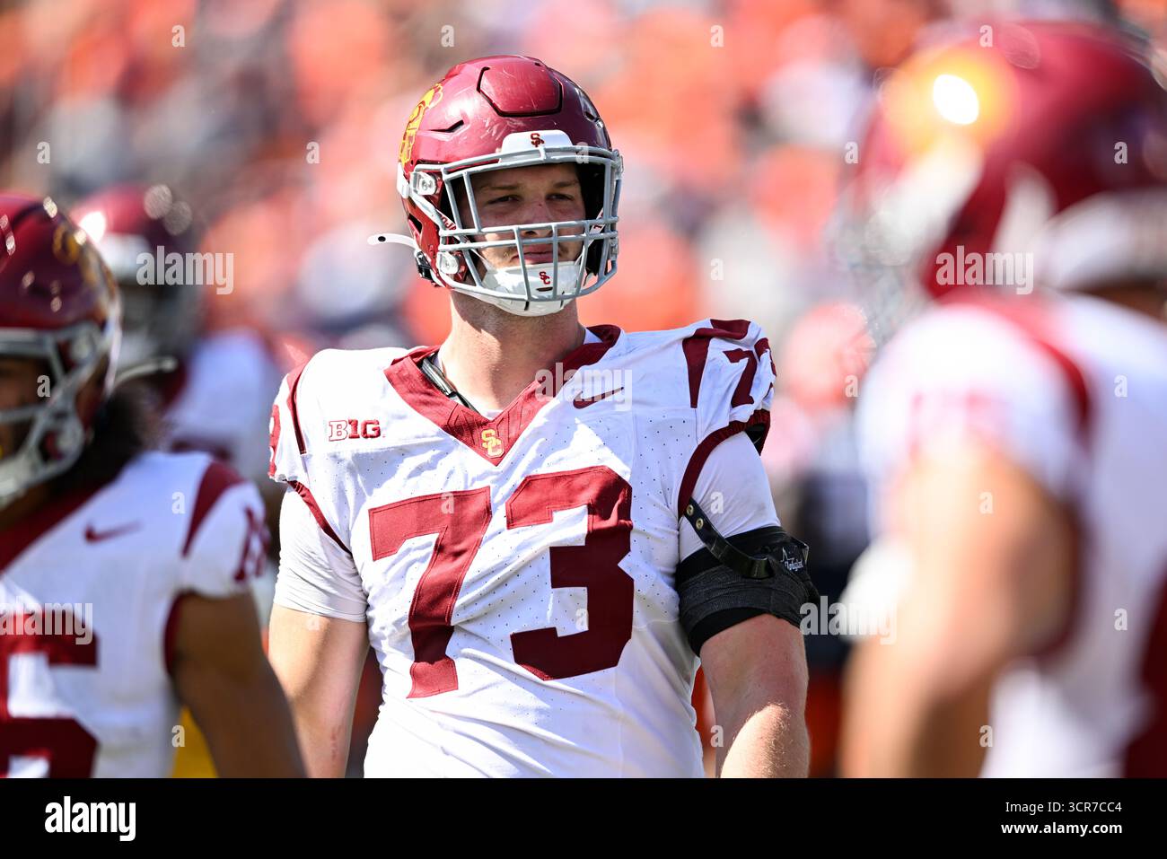 CHAMPAIGN, IL - SEPTEMBER 27: USC Trojans OL Tobias Raymond (73) during ...