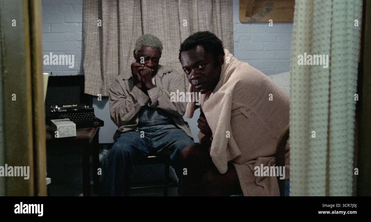 CLASSIC FILMS - BRUBAKER - 1980. Yaphet Kotto in Brubaker - (C)20th ...