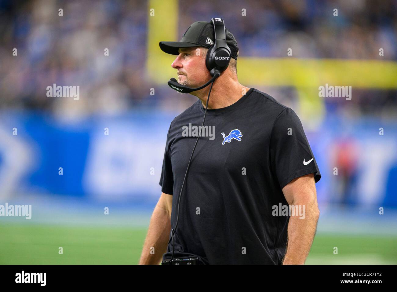 DETROIT, MI - SEPTEMBER 28: Detroit Lions head coach Dan Campbell ...