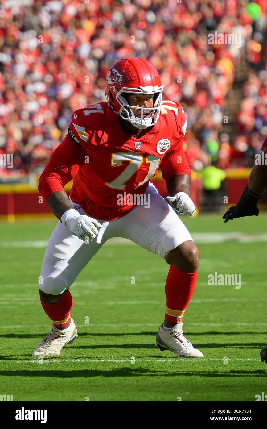 Kansas City Chiefs offensive tackle Josh Simmons blocks during the ...