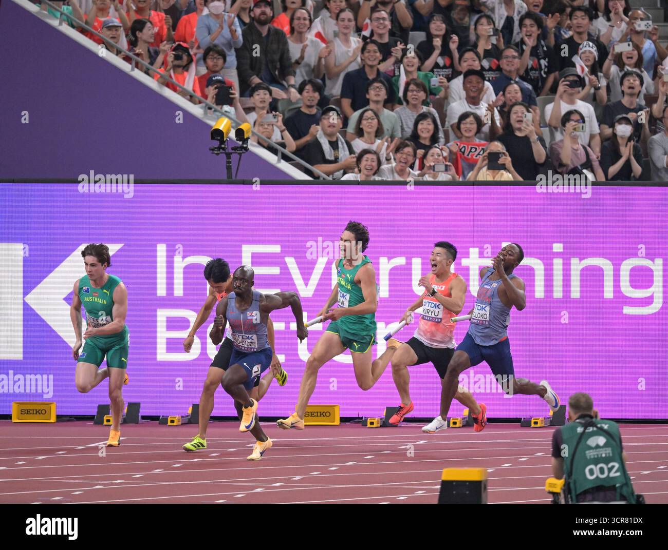 Eugene Amo-Dadzie and Jona Efoloko of Great Britain & NI competing in ...