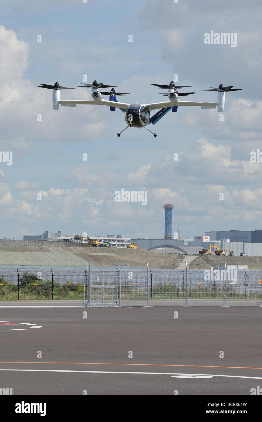 A photo Shows ANA Holdings and Joby Aviation's next-generation "Flying ...