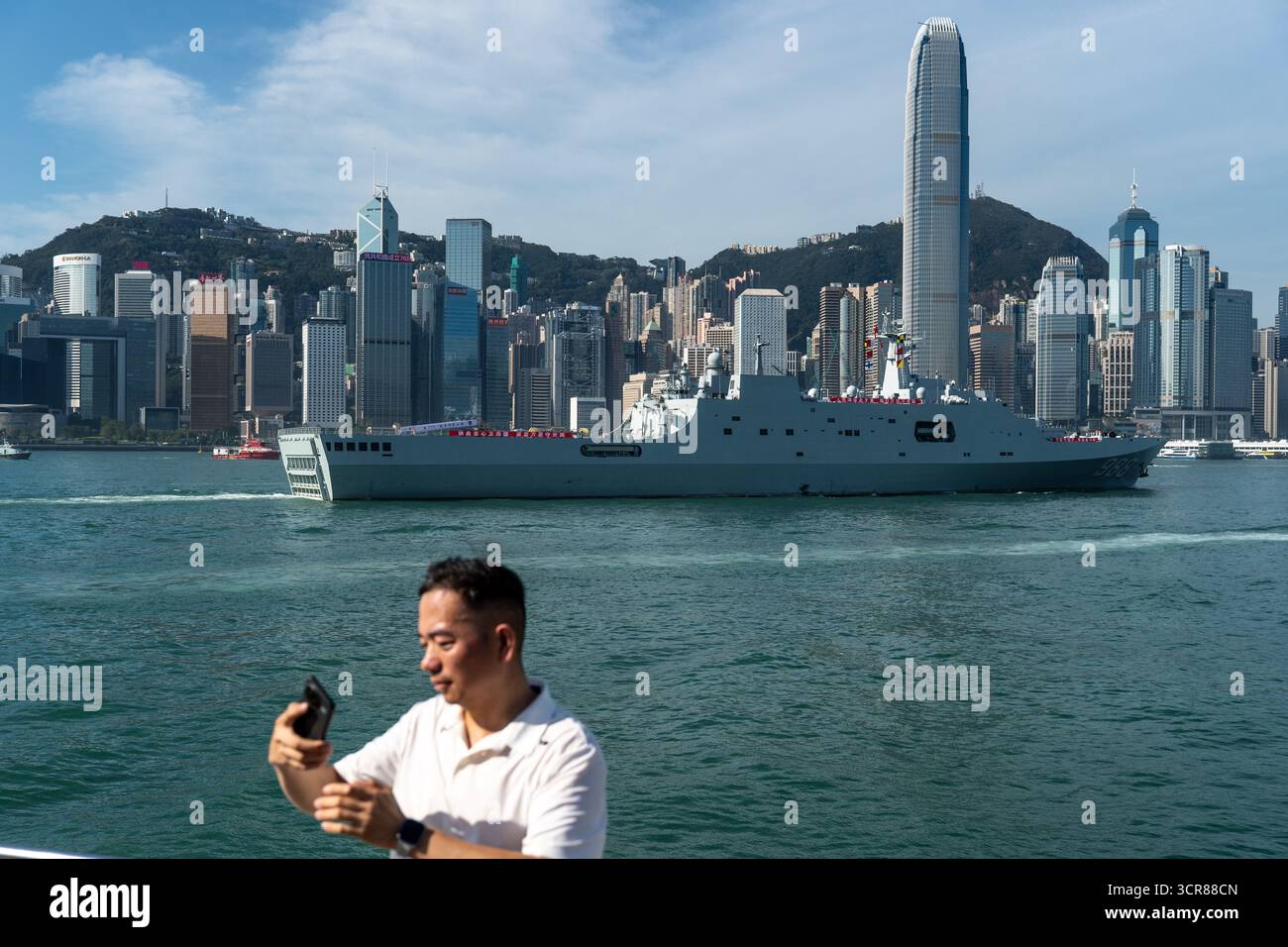 The Chinese PLA Navy Yimeng Shan Type 071 amphibious transport dock ...