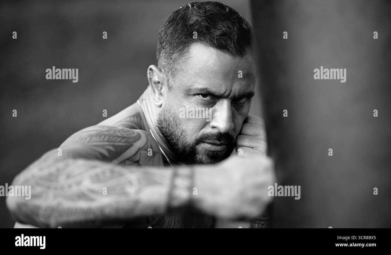Strong boxer hitting punching Black and White Stock Photos & Images - Alamy