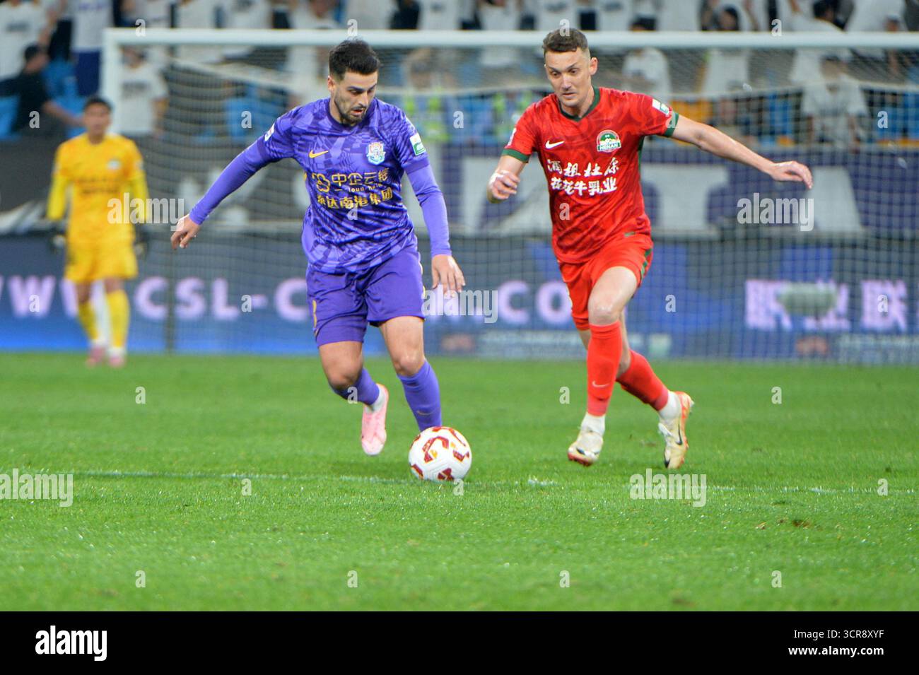 Tianjin Jinmen Tiger Football Club defeated Henan Jiuzu Dukang Football ...