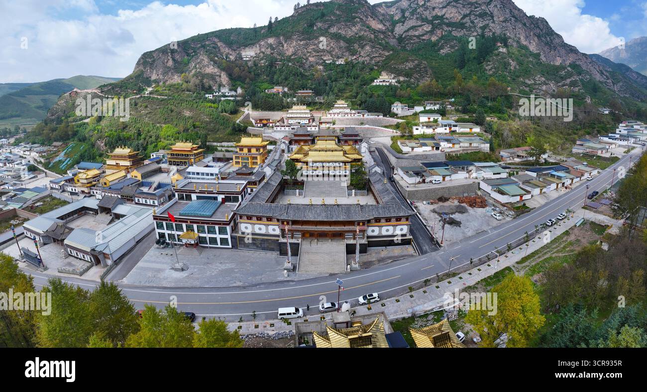 Longwang mountain hi-res stock photography and images - Alamy