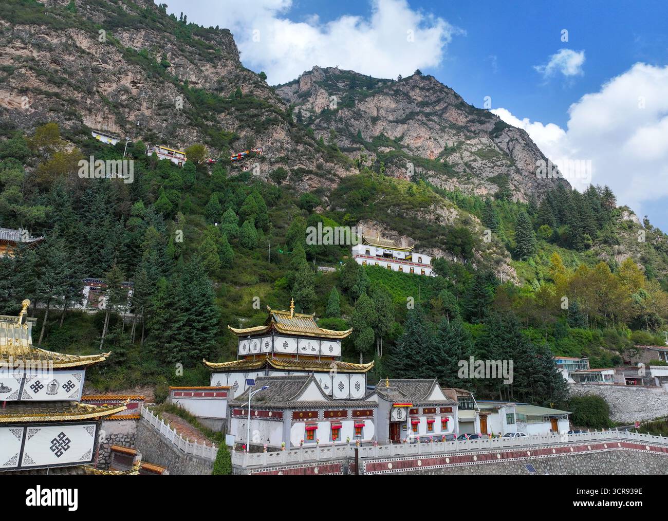 Longwang mountain hi-res stock photography and images - Alamy