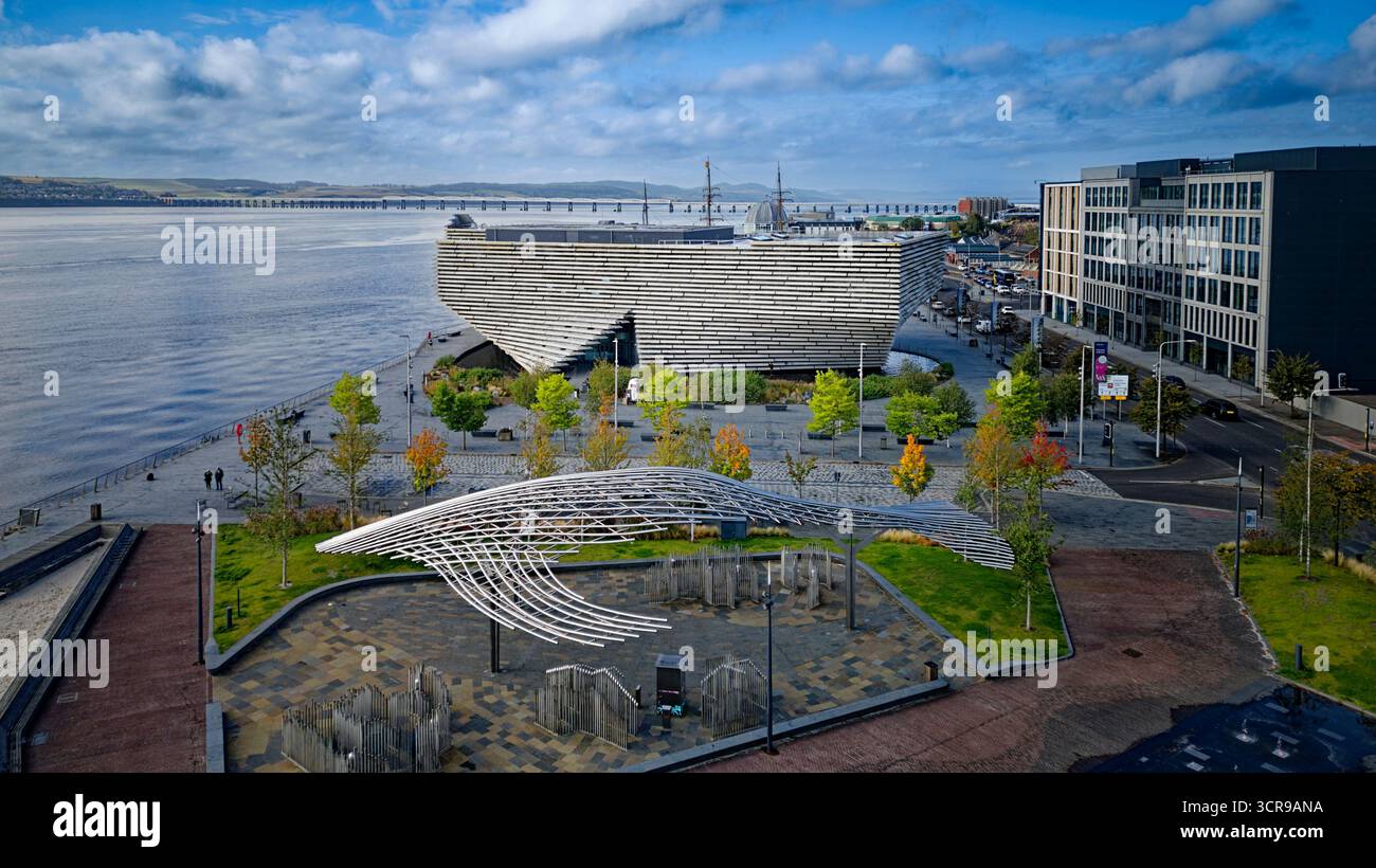 V&A Dundee design museum Dundee Scotland the unique building the large ...