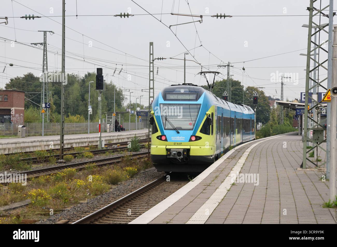 Bahnhof Rheine. Regionalbahn Zug der Eurobahn. Rheine, Nordrhein ...