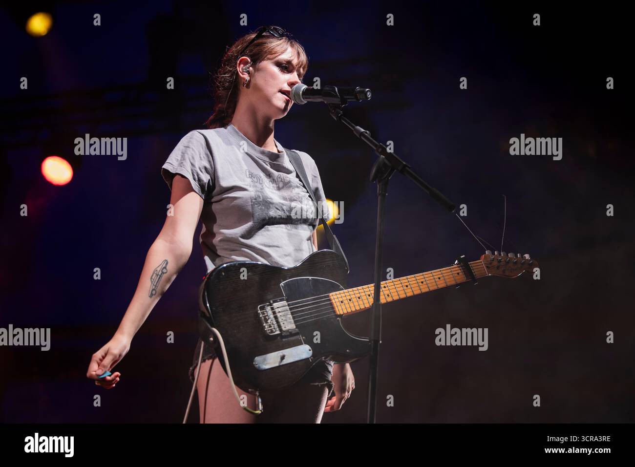Barcelona, Spain. 2025.09.26. Chloe Slater singer perform on stage ...