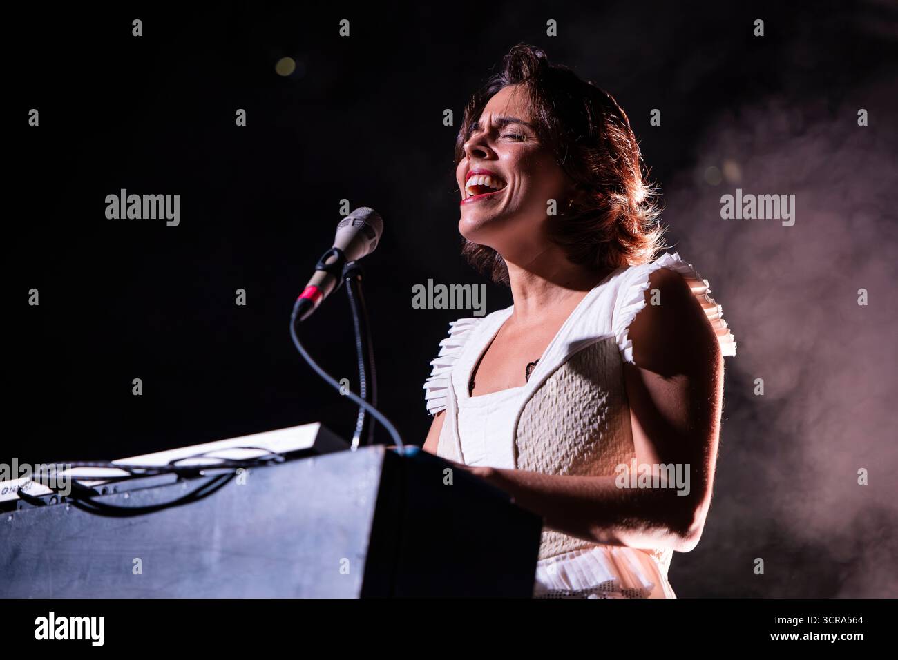 Barcelona, Spain. 2025.09.27. Anna Ferrer singer perform on stage ...