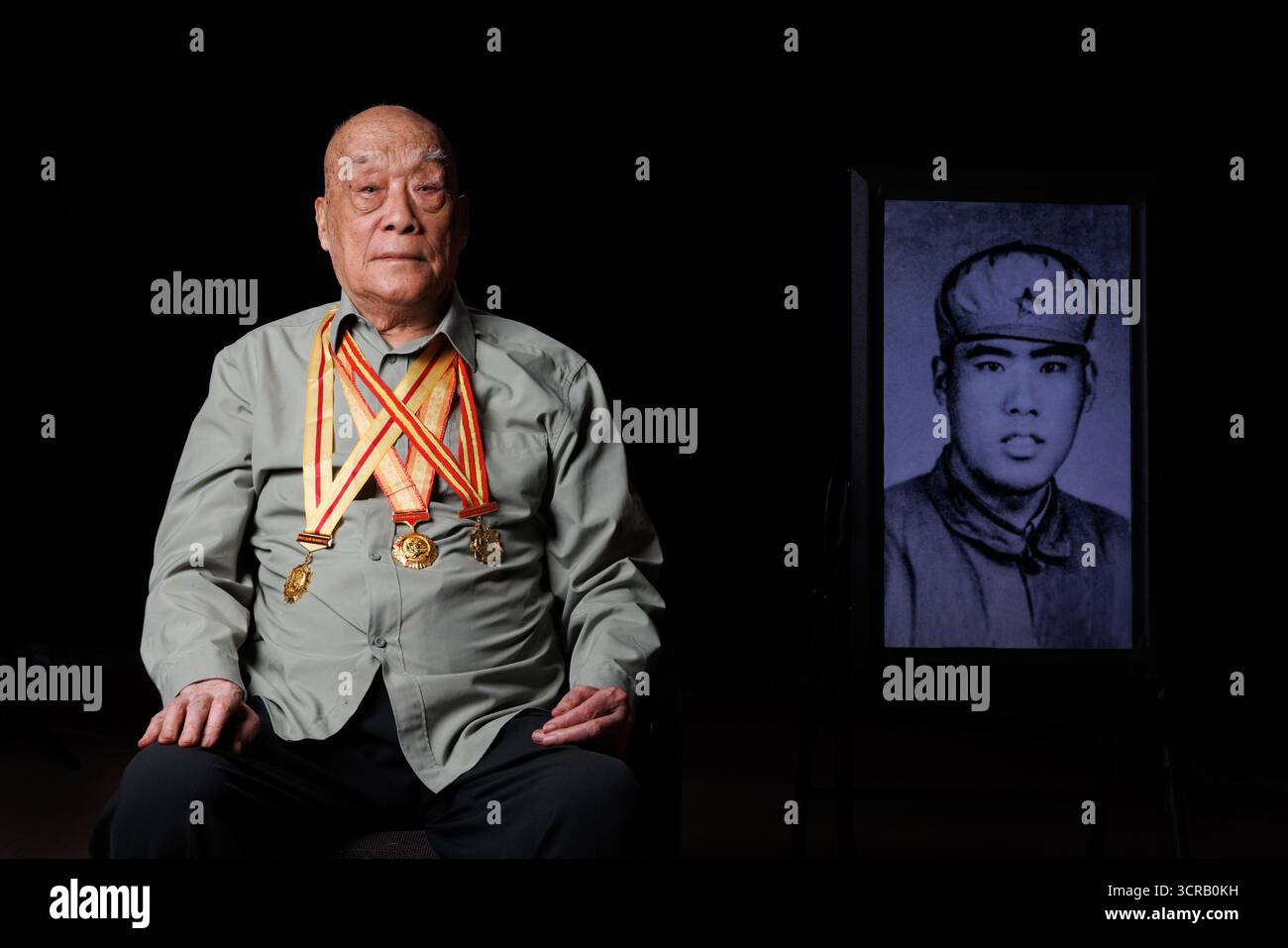 (250930) -- BEIJING, Sept. 30, 2025 (Xinhua) -- This photo taken on Sept. 15, 2025 shows 97-year ...