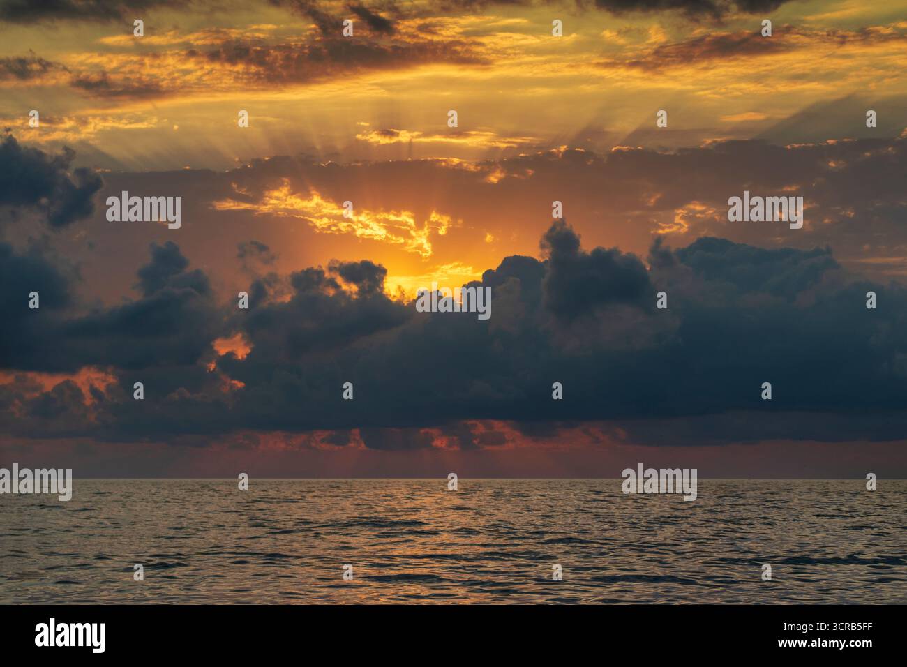 Shot dramatic sunset beach hi-res stock photography and images - Alamy
