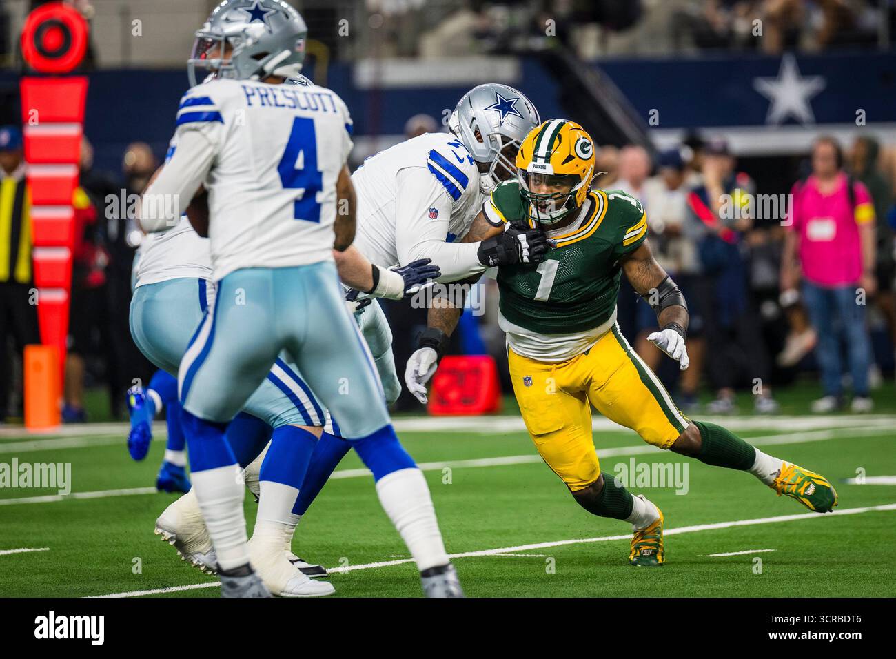 Green Bay Packers linebacker Micah Parsons (1) during an NFL football ...