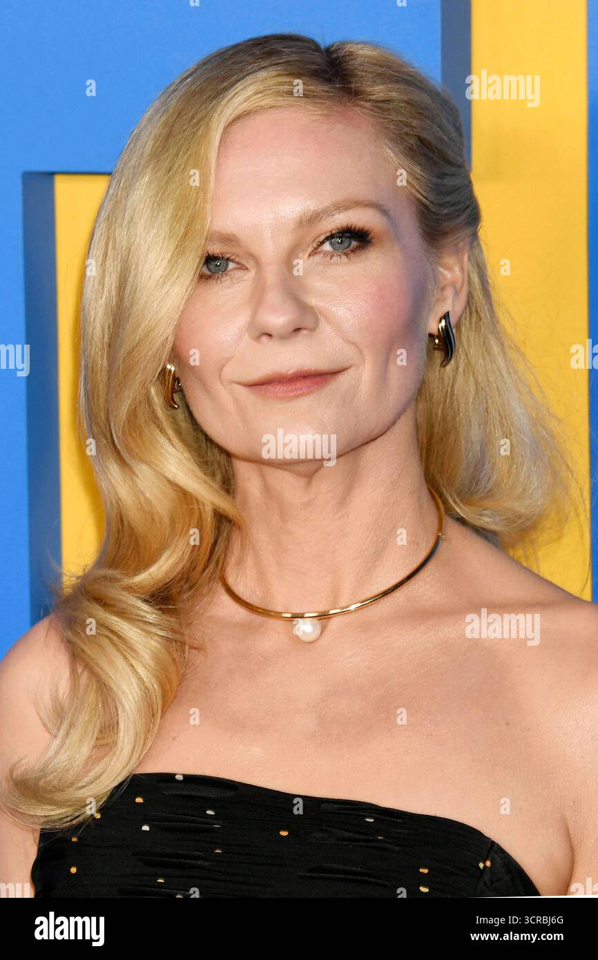 Kirsten Dunst bei der Premiere des Kinofilms Der Hochstapler - Roofman ...