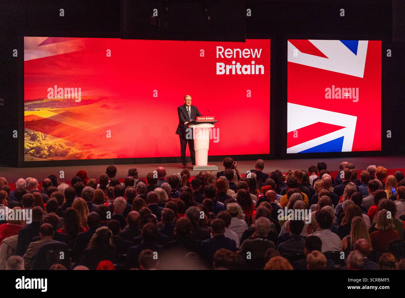 Liverpool, UK. 30 SEP, 2025. Prime Minister Sir Keir Starmer delivers ...