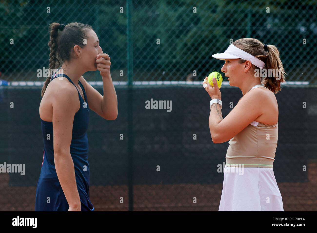 Double Tiphanie Lemaitre and Leonie Kung vs Freya Christie and Anita ...