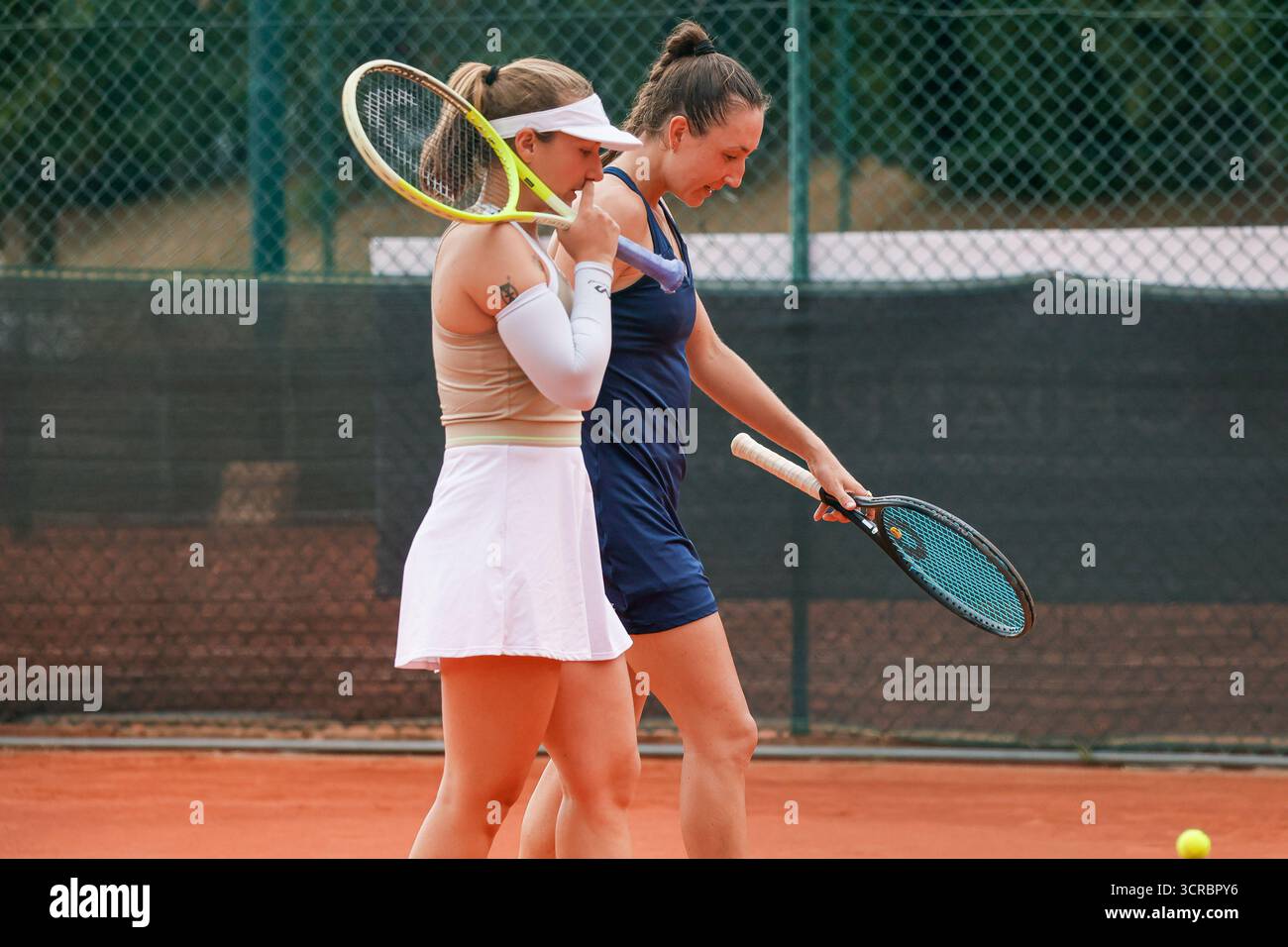 Double Tiphanie Lemaitre and Leonie Kung vs Freya Christie and Anita ...