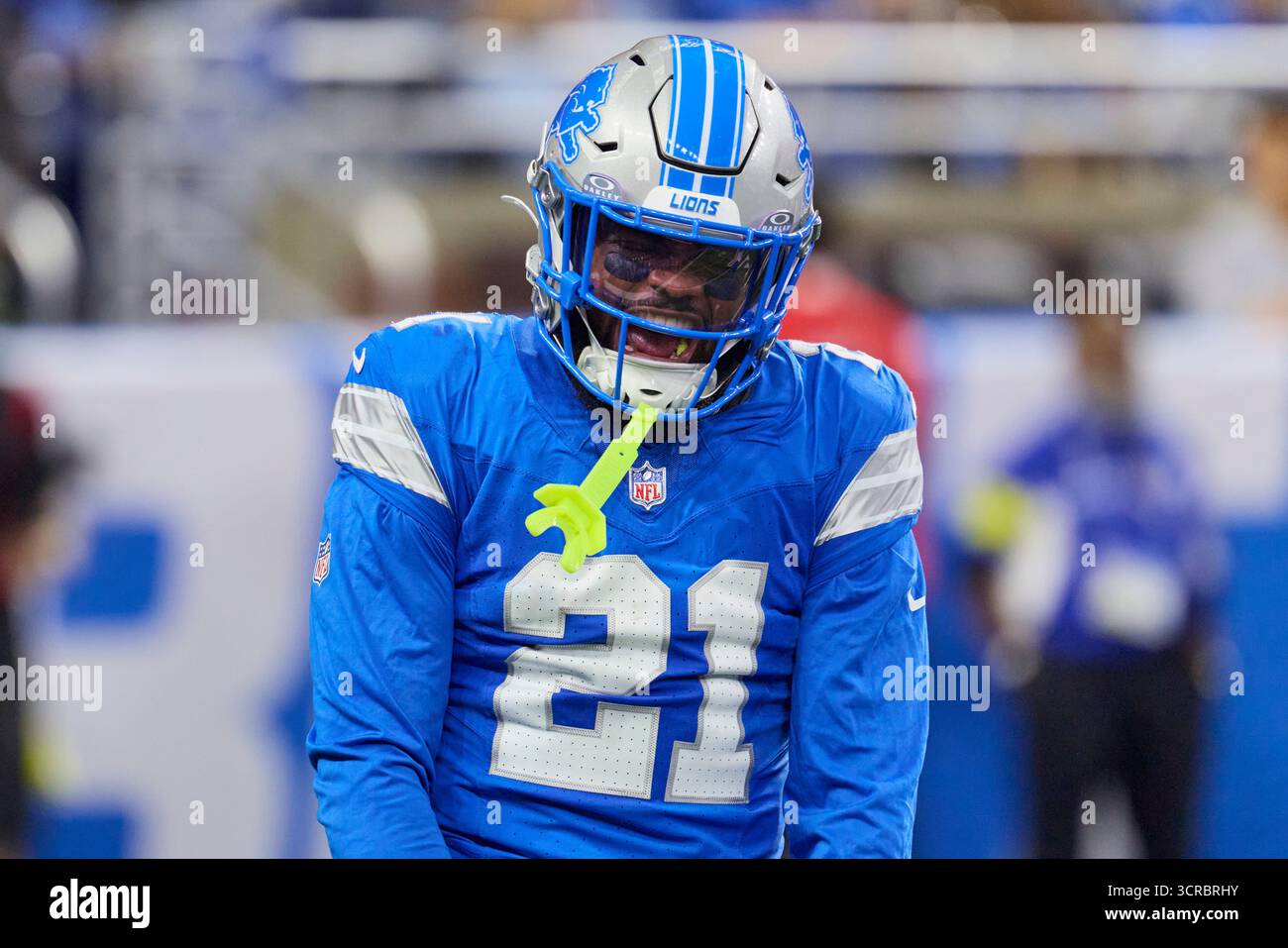 Detroit Lions middle linebacker Alex Anzalone (34) reacts against the ...