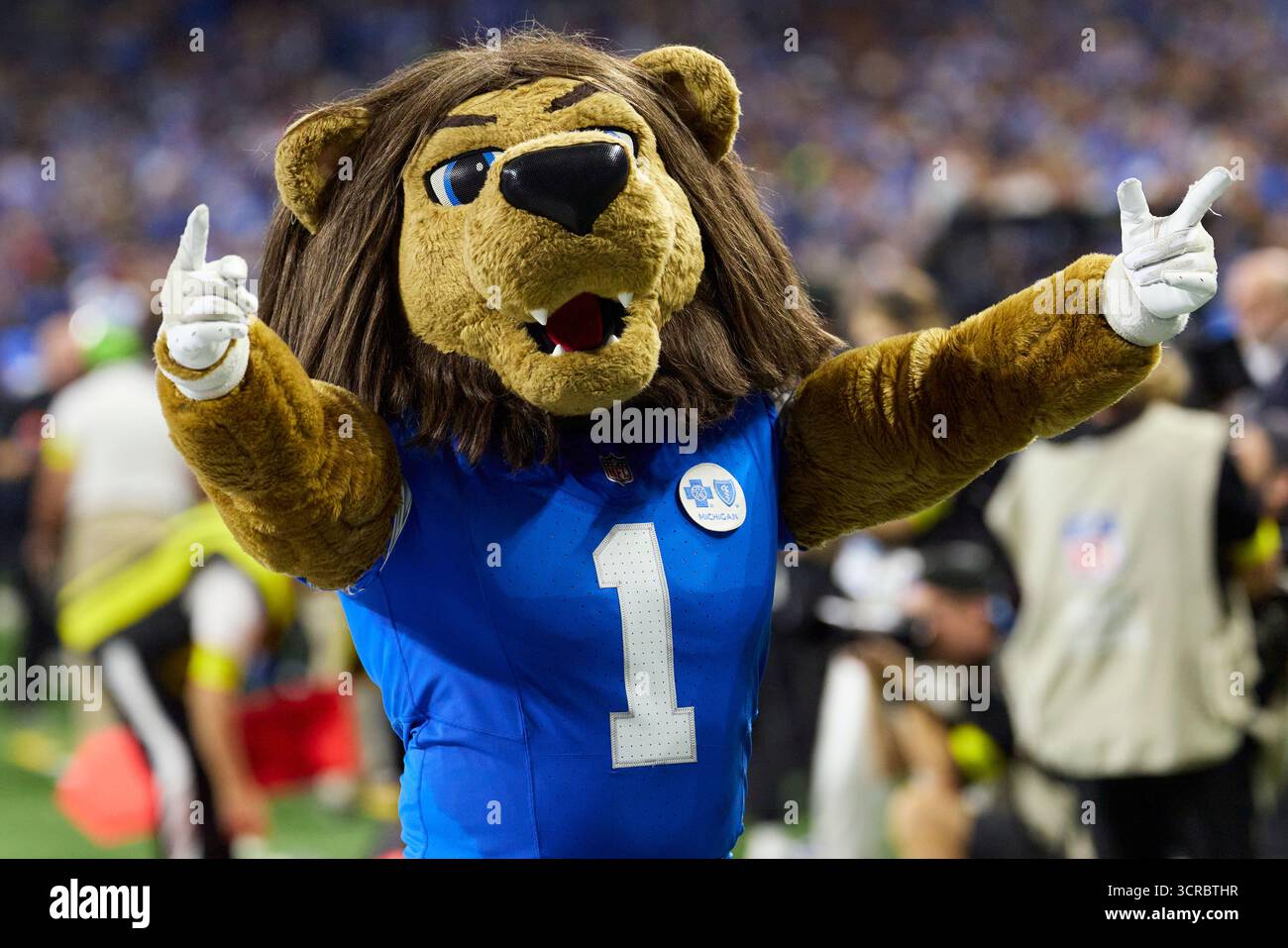 Detroit Lions mascot Rory on the sideline against the Cleveland Browns ...