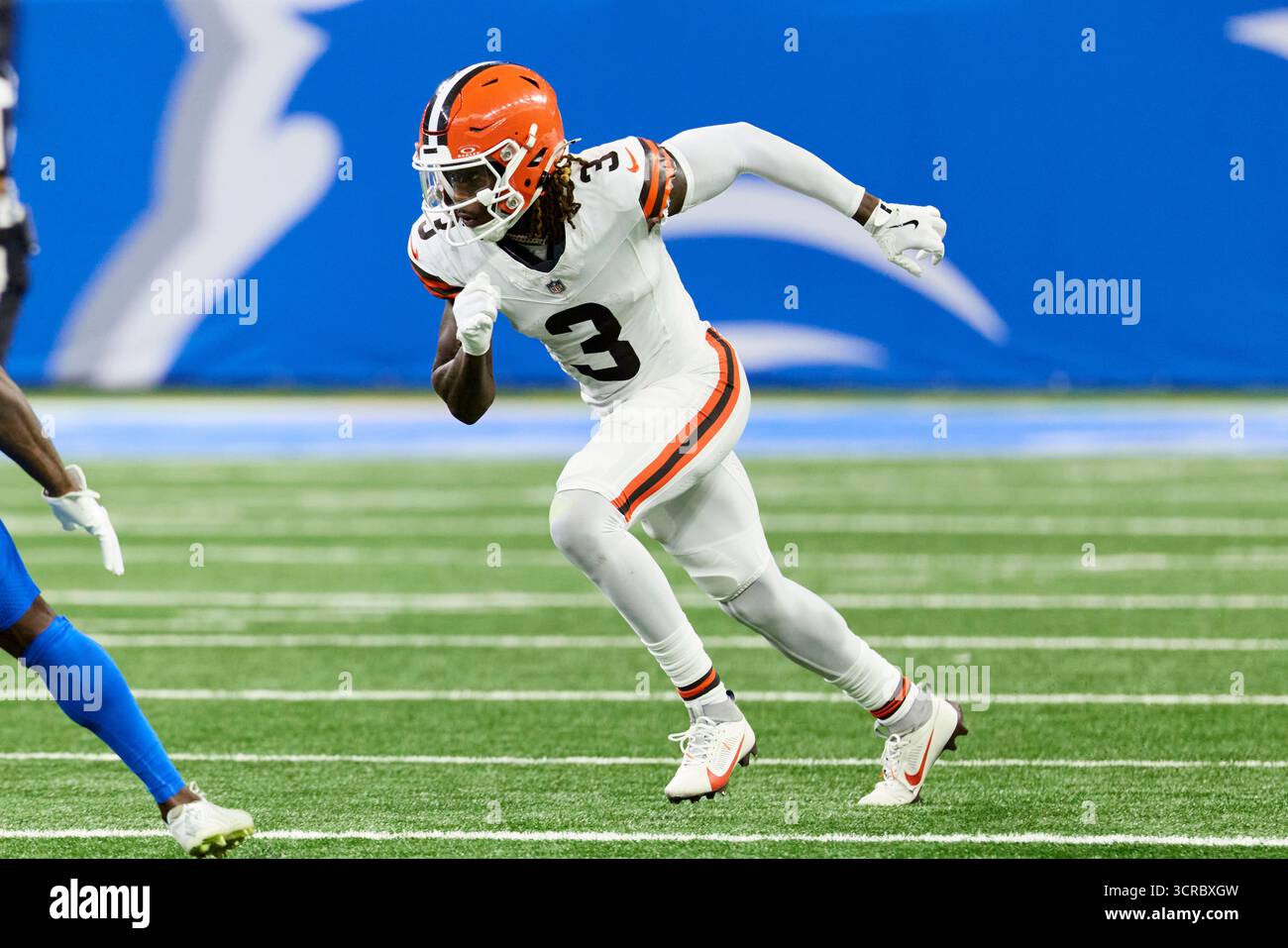 Cleveland Browns wide receiver Jerry Jeudy (3) runs a route against the ...