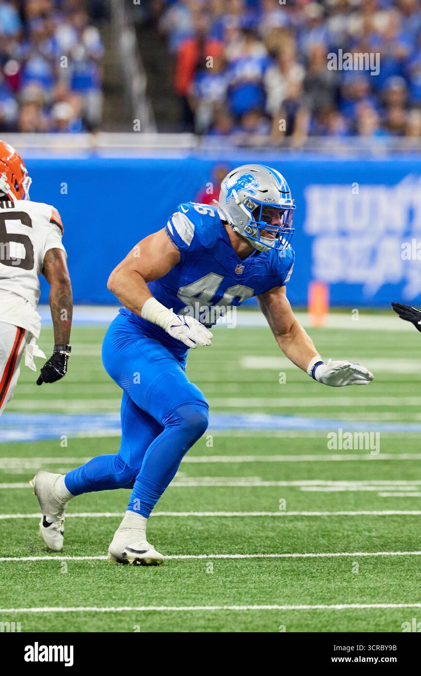 Detroit Lions linebacker Jack Campbell (46) pursues a play on defense ...