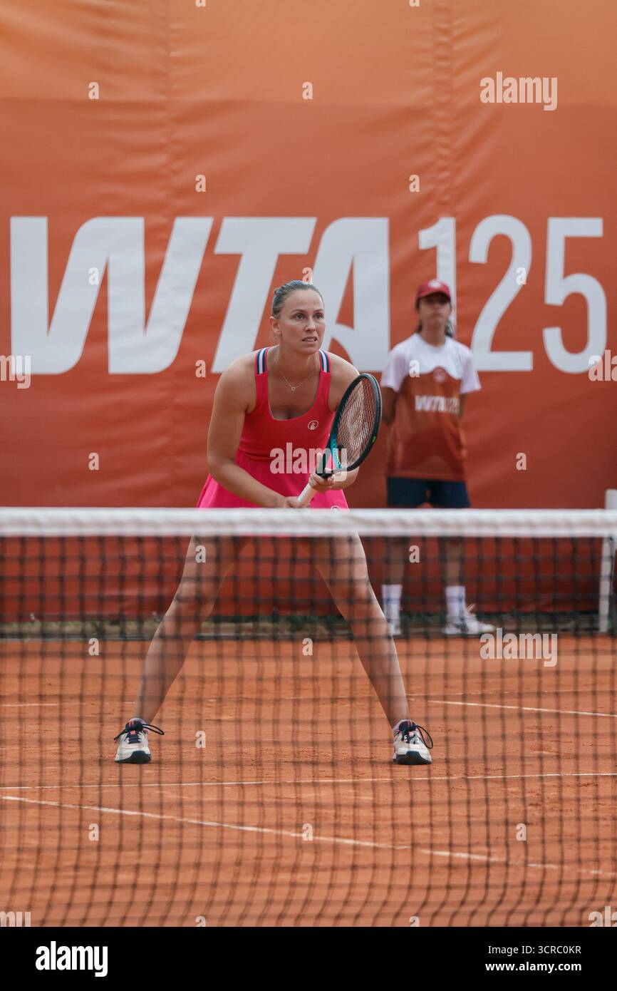 Double Tiphanie Lemaitre and Leonie Kung vs Freya Christie and Anita ...