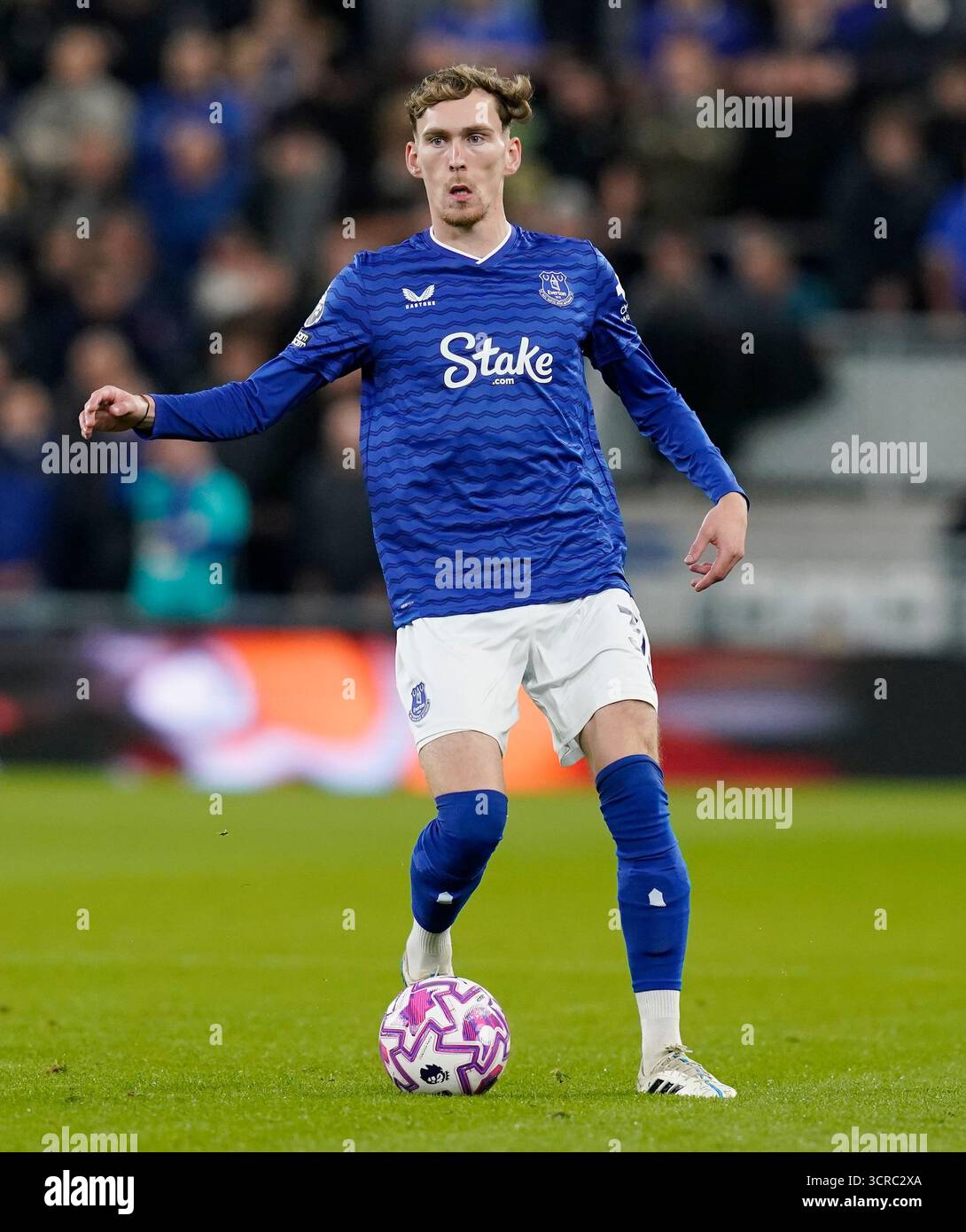 Liverpool, UK. 29th Sep, 2025. James Garner of Everton during the ...
