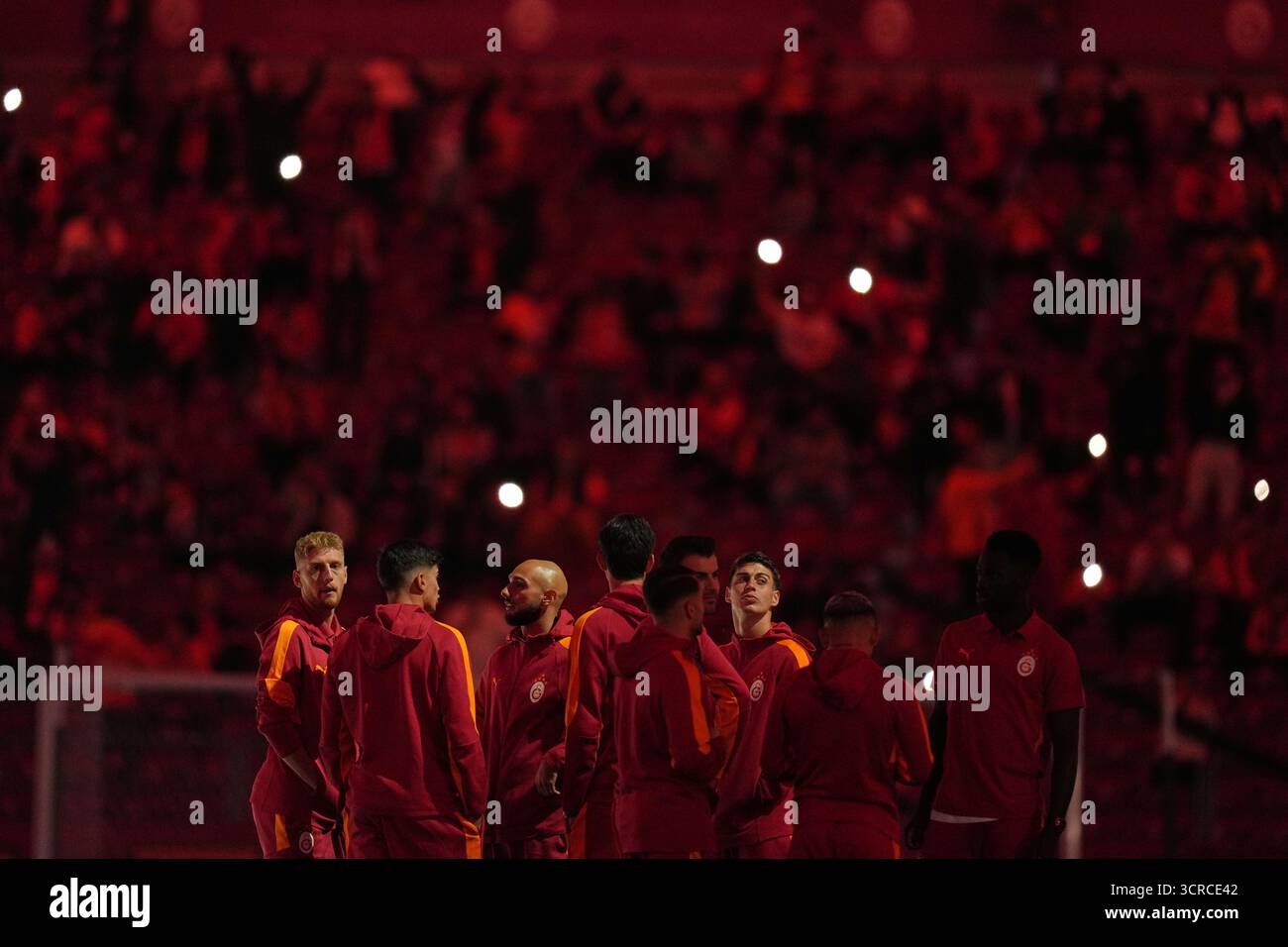 Liverpool players gather at the pitch prior the Champions League ...