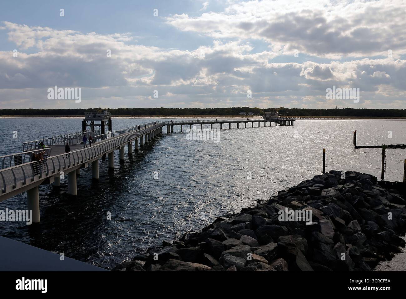 Prerow Seebrücke Strand 30.09.2025, Prerow, Ostsee, Darß, Seebrücke ...