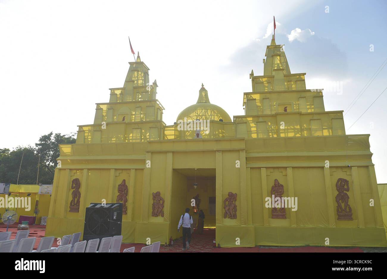 GHAZIABAD, INDIA - SEPTEMBER 30: A magnificent pandal for Durga Puja ...