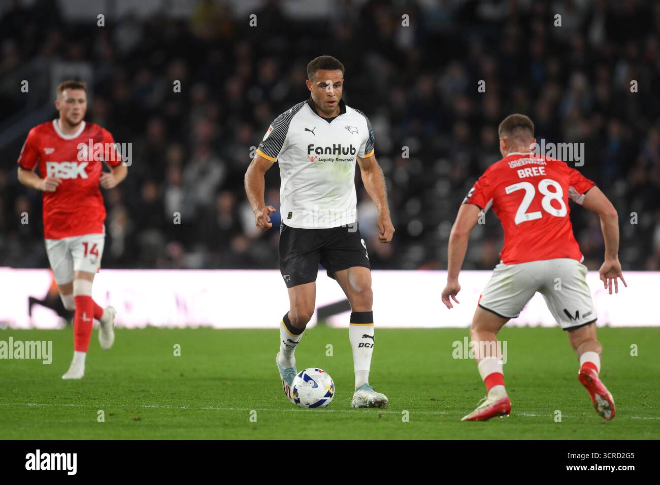 Derby County's Carlton Morris (left) and Charlton Athletic's James Bree ...