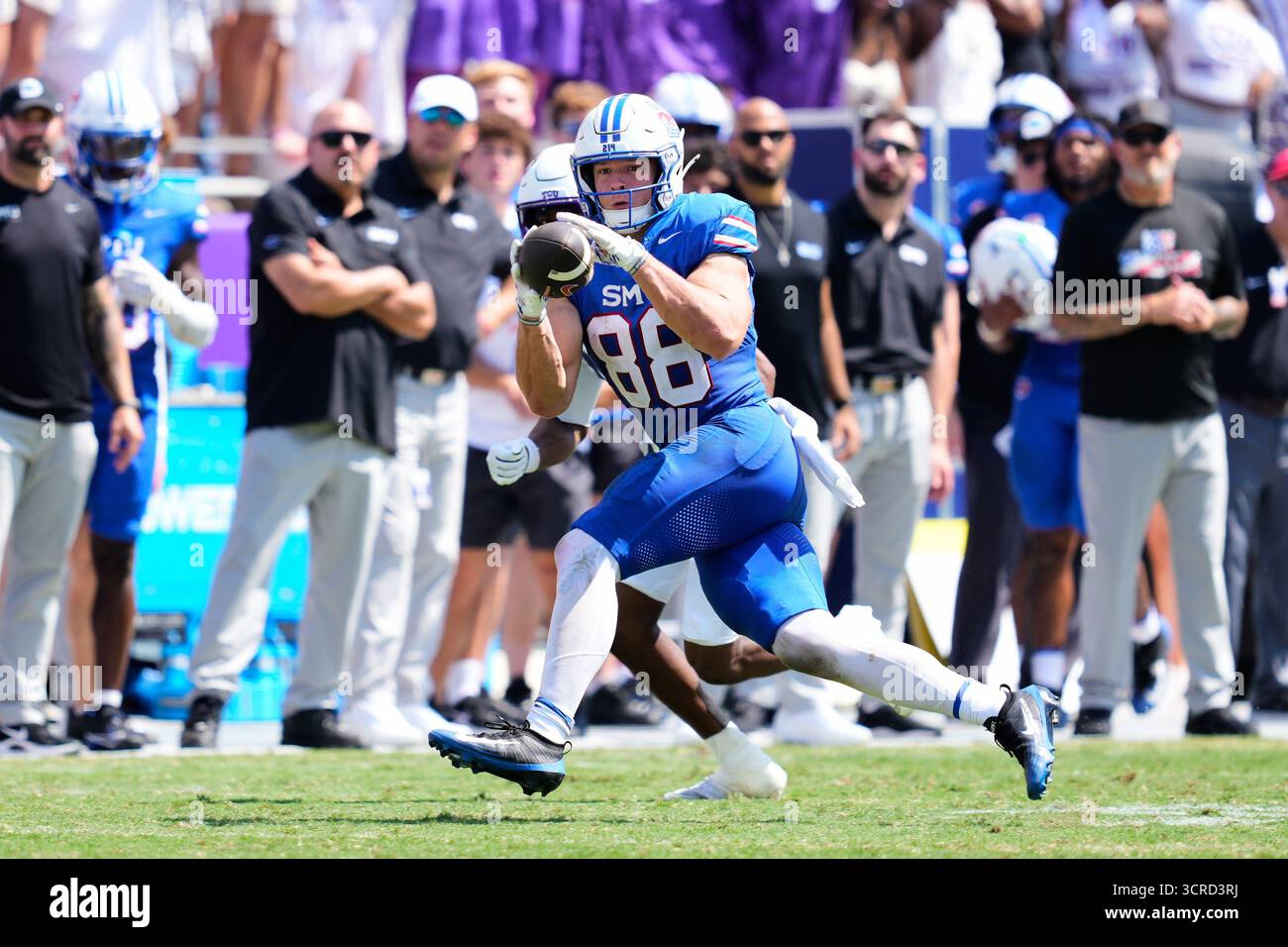SMU tight end Matthew Hibner (88) catches a pass during an NCAA college ...