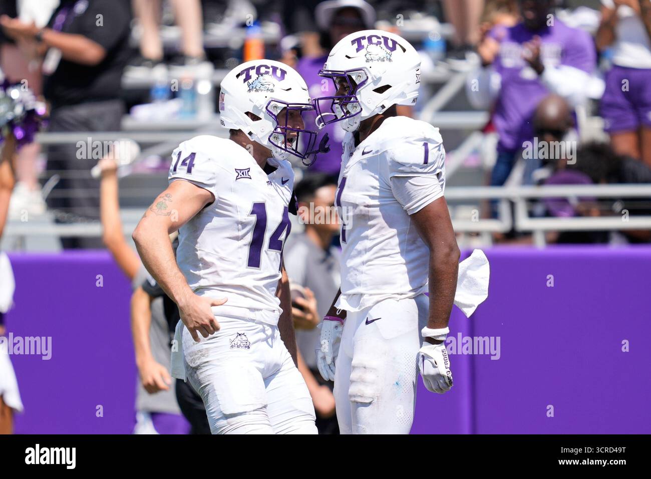 TCU wide receiver Joseph Manjack IV (14) and wide receiver Eric ...