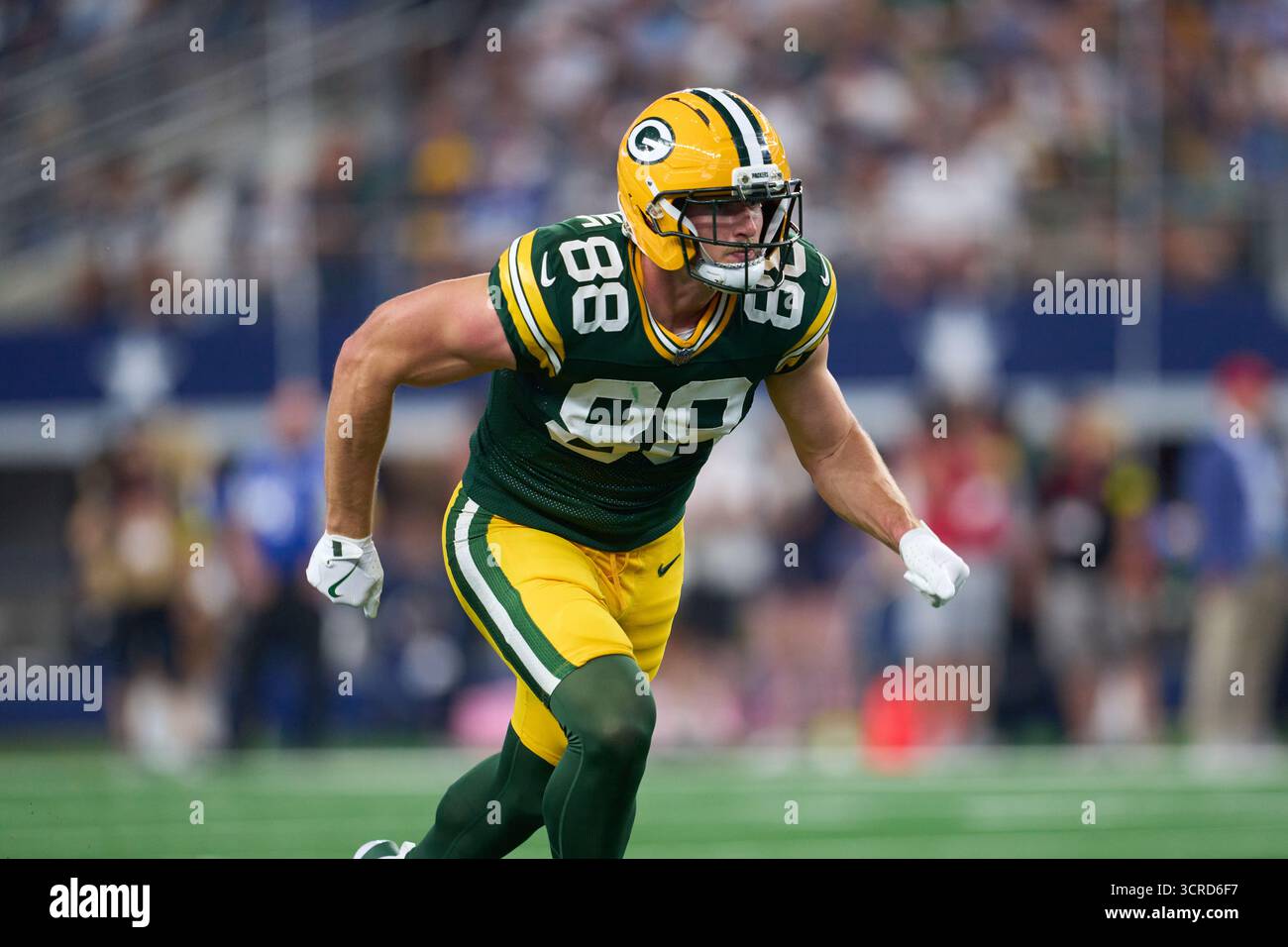 Green Bay Packers tight end Luke Musgrave (88) runs a route against the ...