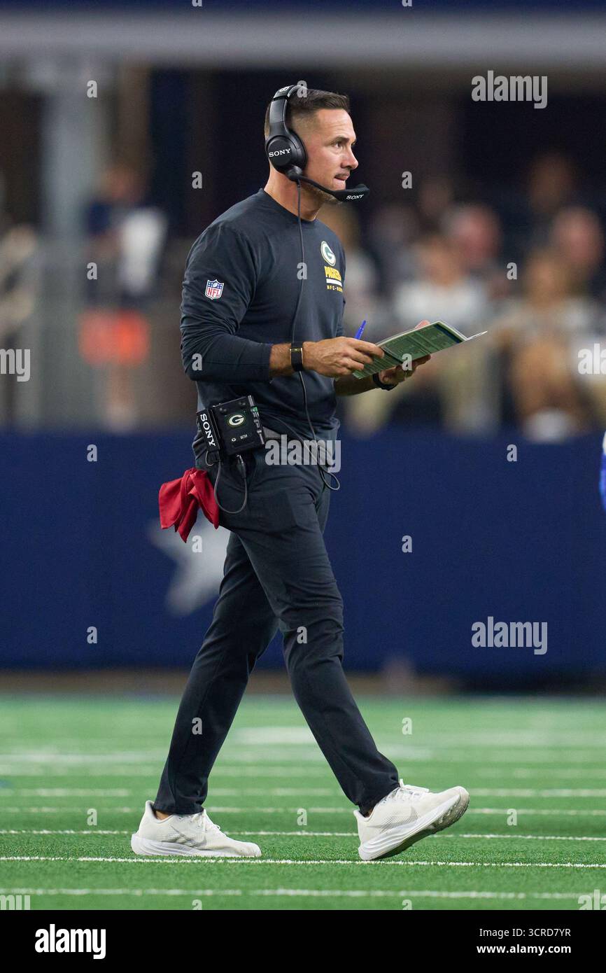 Green Bay Packers head coach Matt LaFleur looks on during an NFL ...
