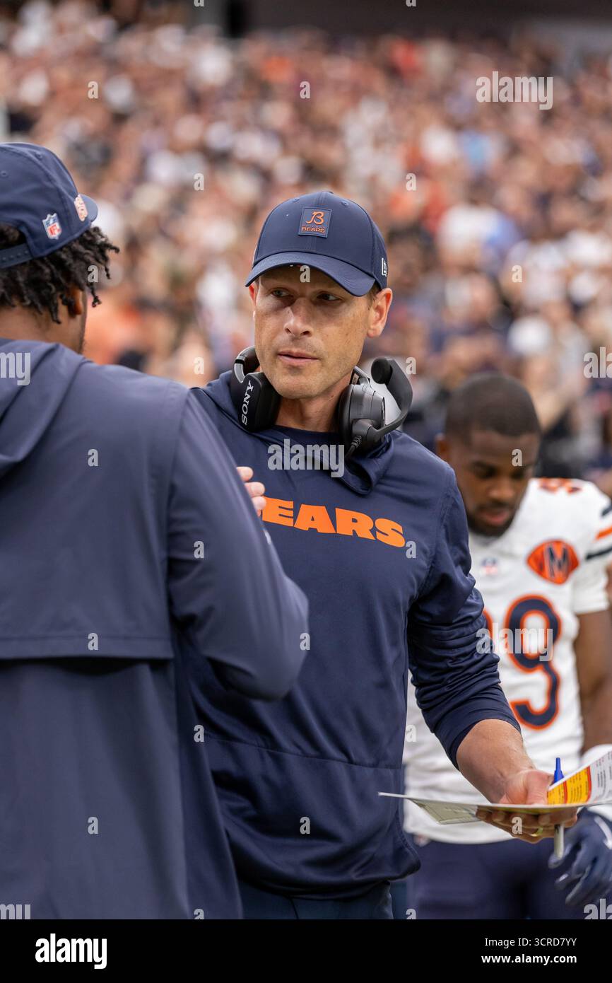 Chicago Bears head coach Ben Johnson coaches against the Las Vegas ...
