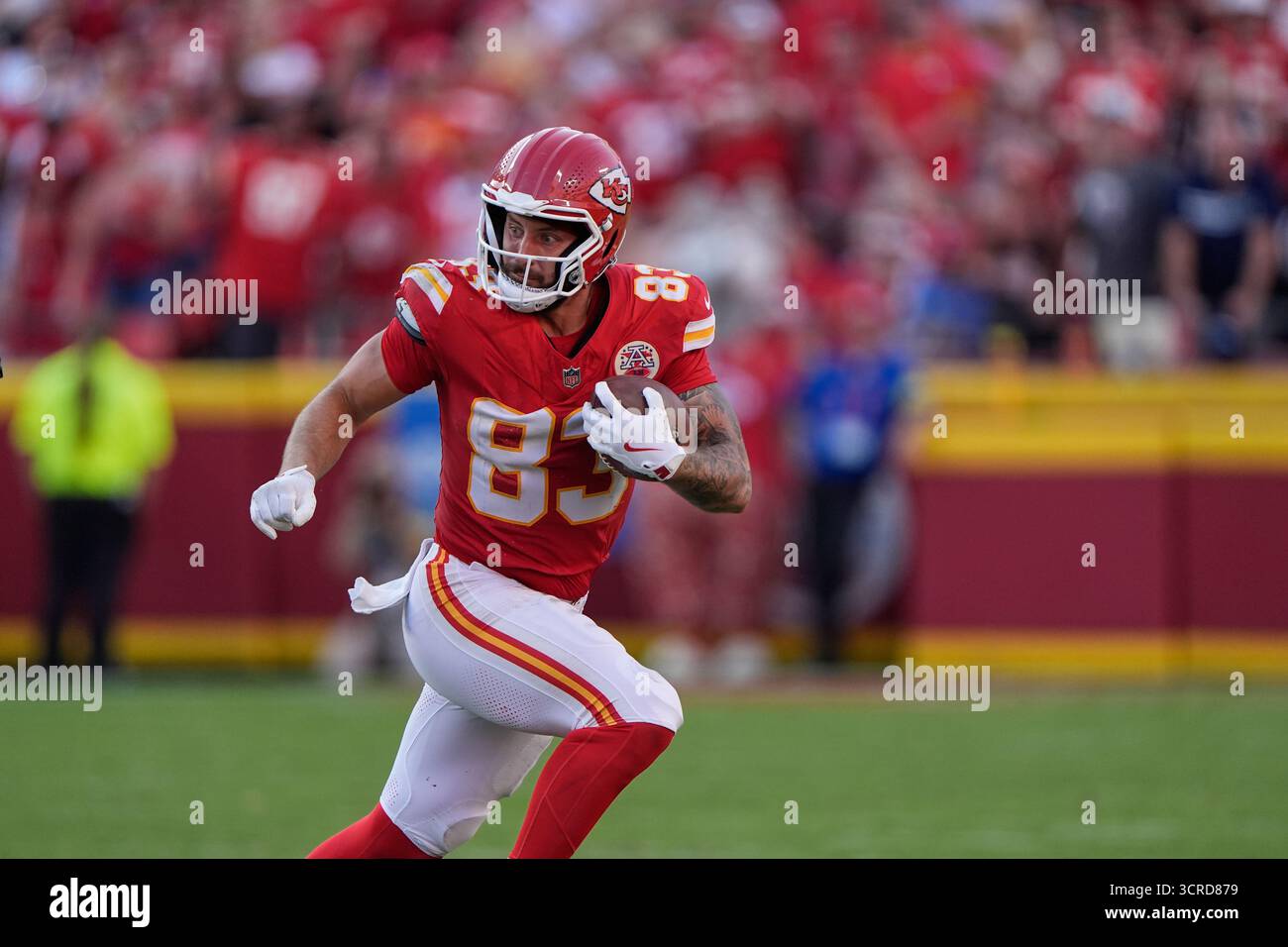Kansas City Chiefs tight end Noah Gray runs the ball during the second ...