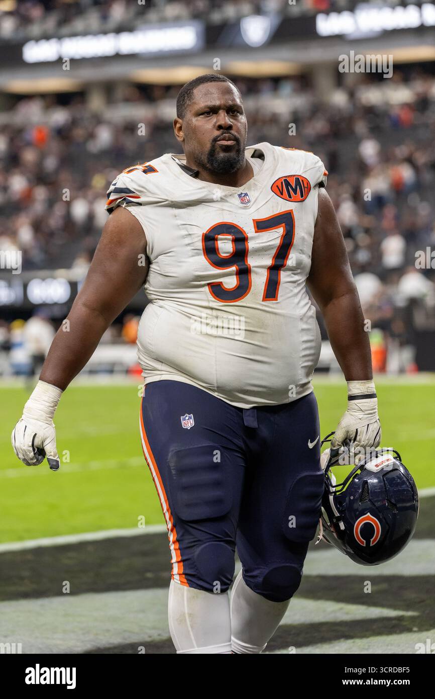 Chicago Bears defensive lineman Andrew Billings (97) exits the field ...