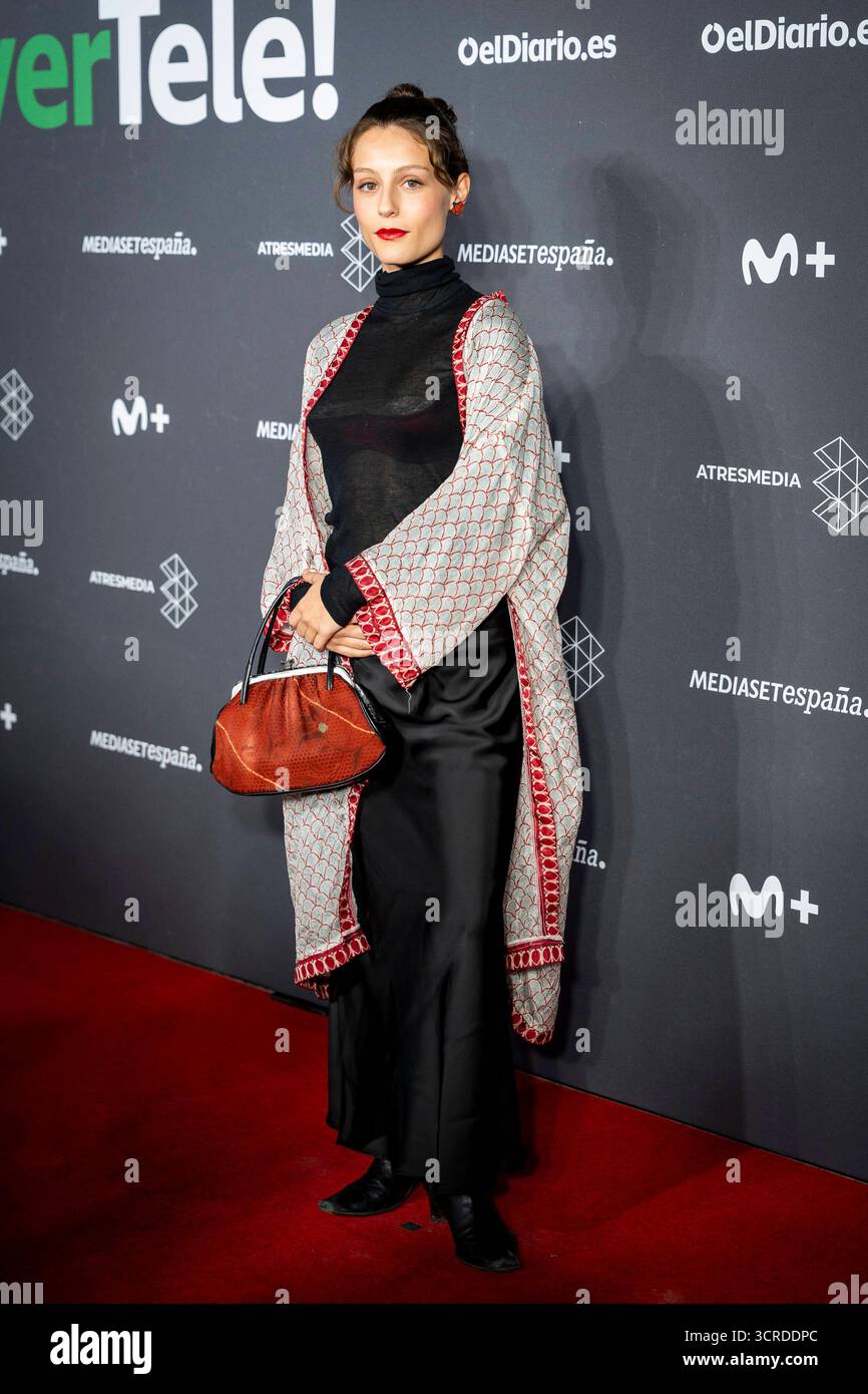 Red carpet 25th anniversary verTele party - 30 Sep 2025 Emma Aguilera ...
